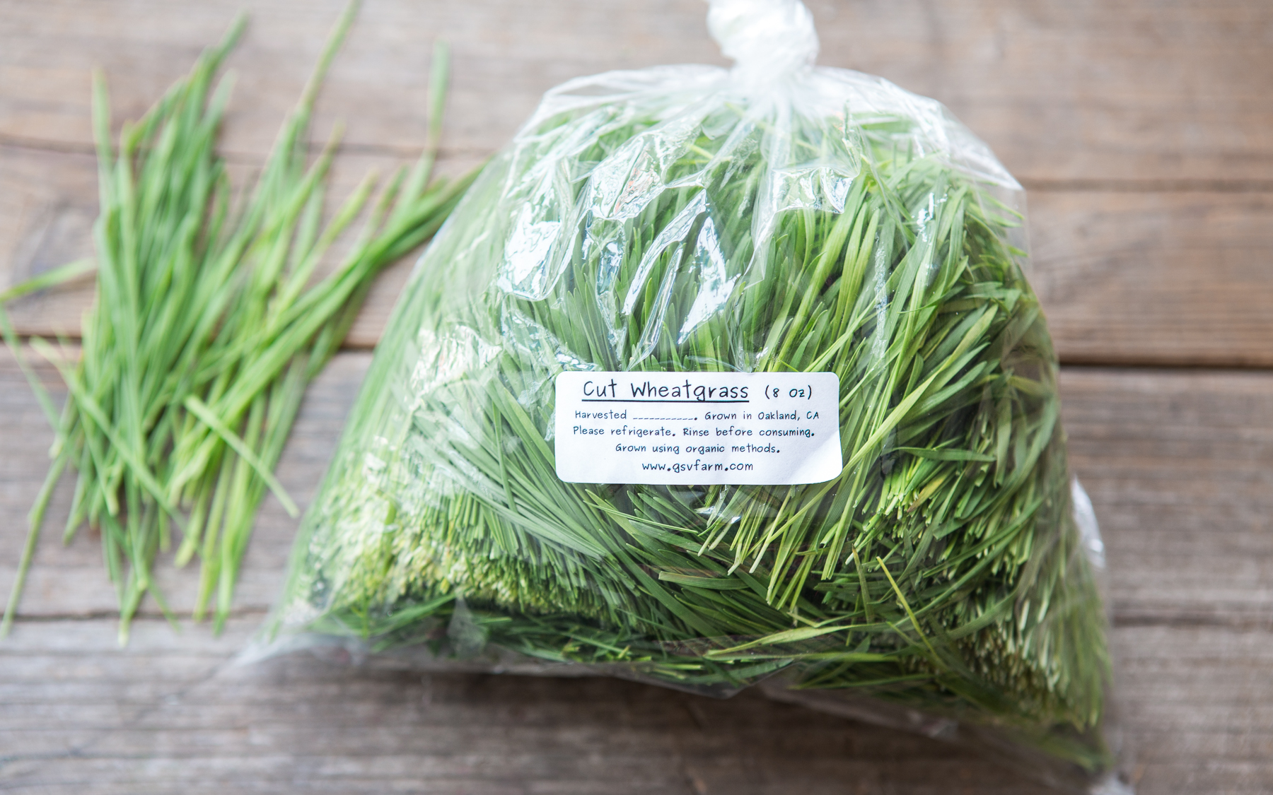 Organic Pre-Cut Wheatgrass | 8 oz | Green Skies Vertical Farm | Good Eggs