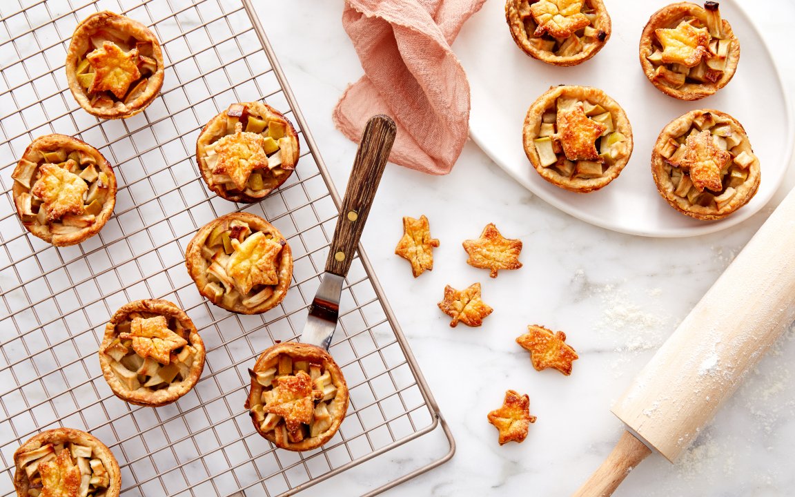 Mini Apple Pies Kit | 12 servings | Good Eggs Meal Kits | Good Eggs