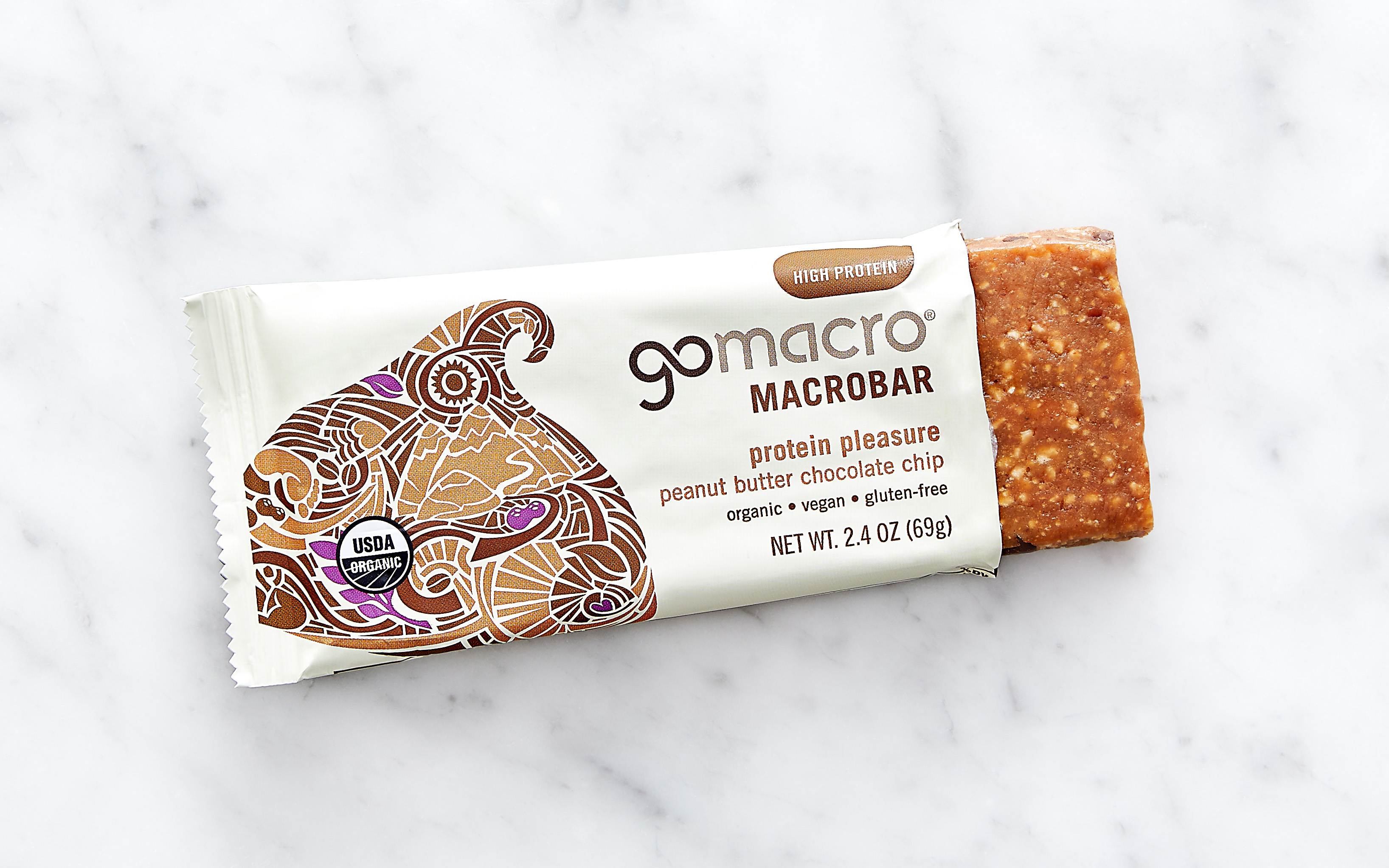 Peanut Butter Chocolate Chip MacroBar | 2.4 oz | GoMacro | Good Eggs