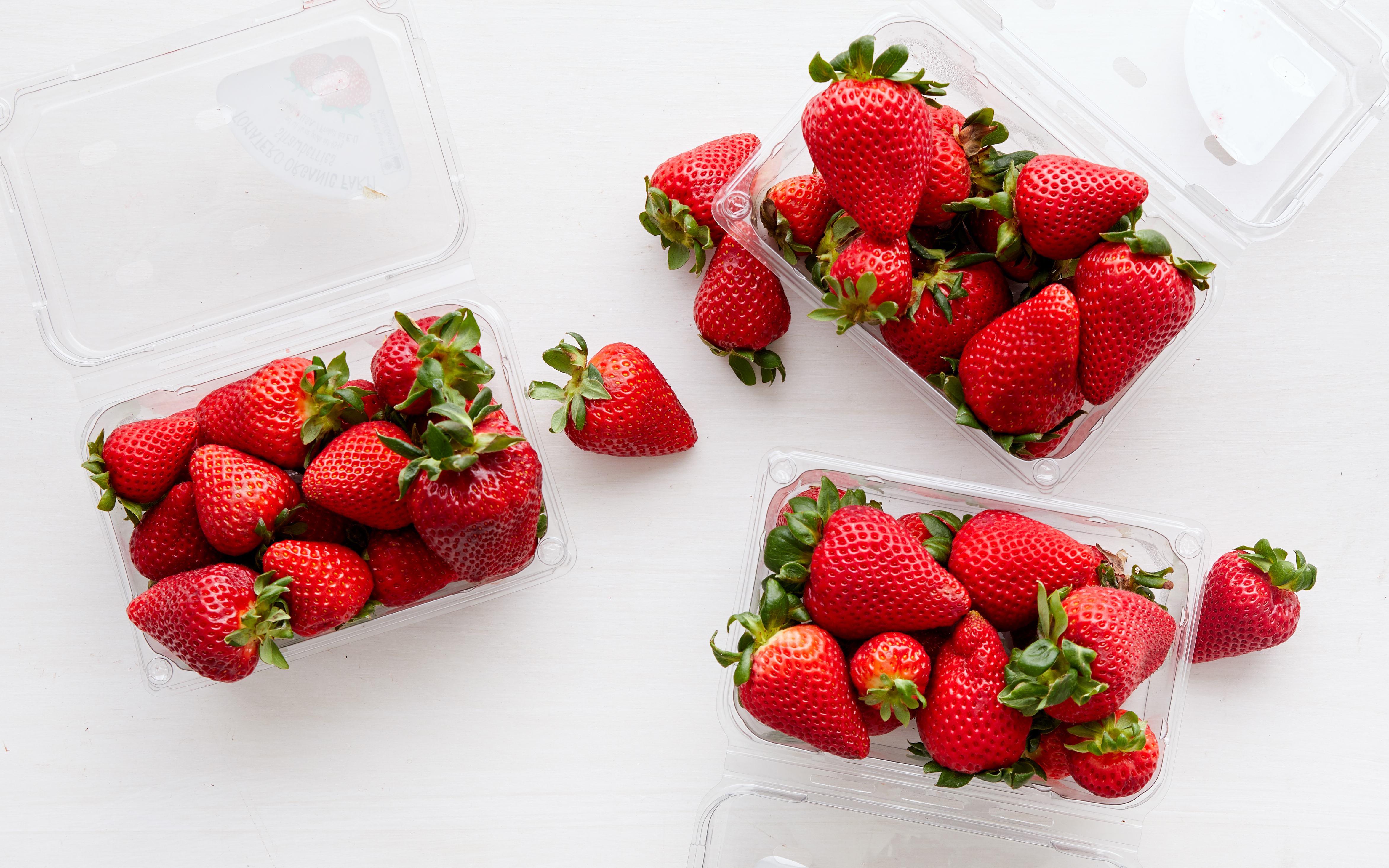 Strawberry 3-Pack | 3 lb | Rancho la Familia | Good Eggs