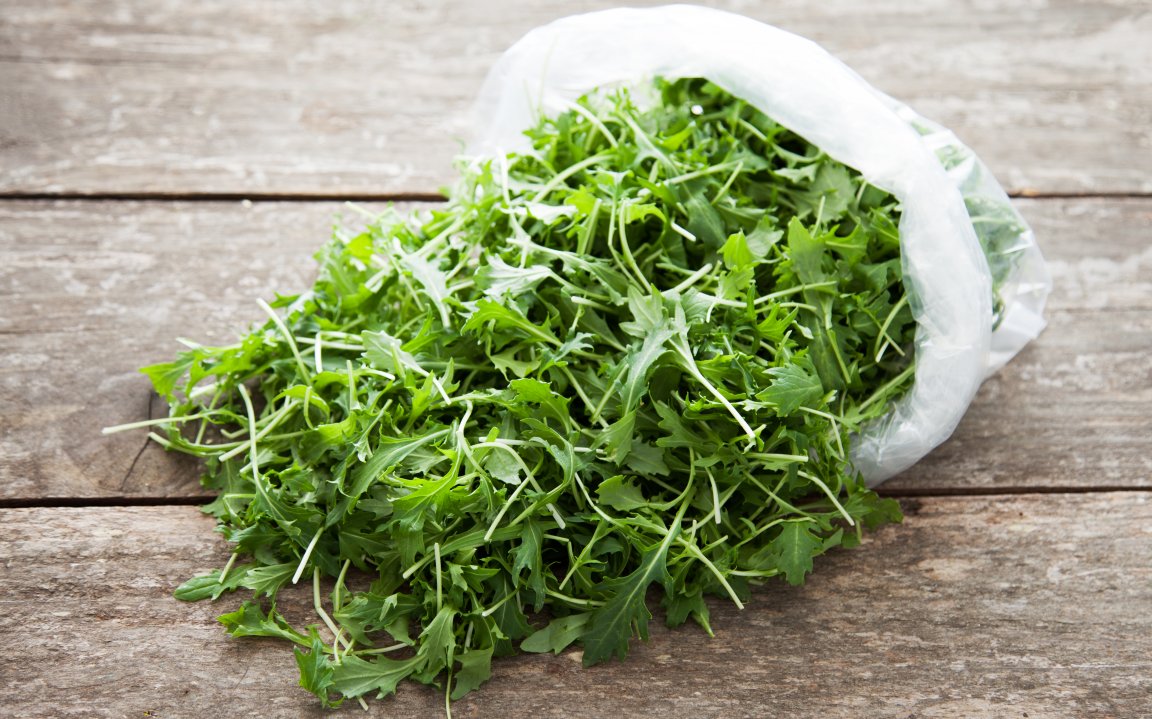 Pre-Washed Organic Baby Mizuna Greens | 0.5 lb | Jayleaf | Good Eggs