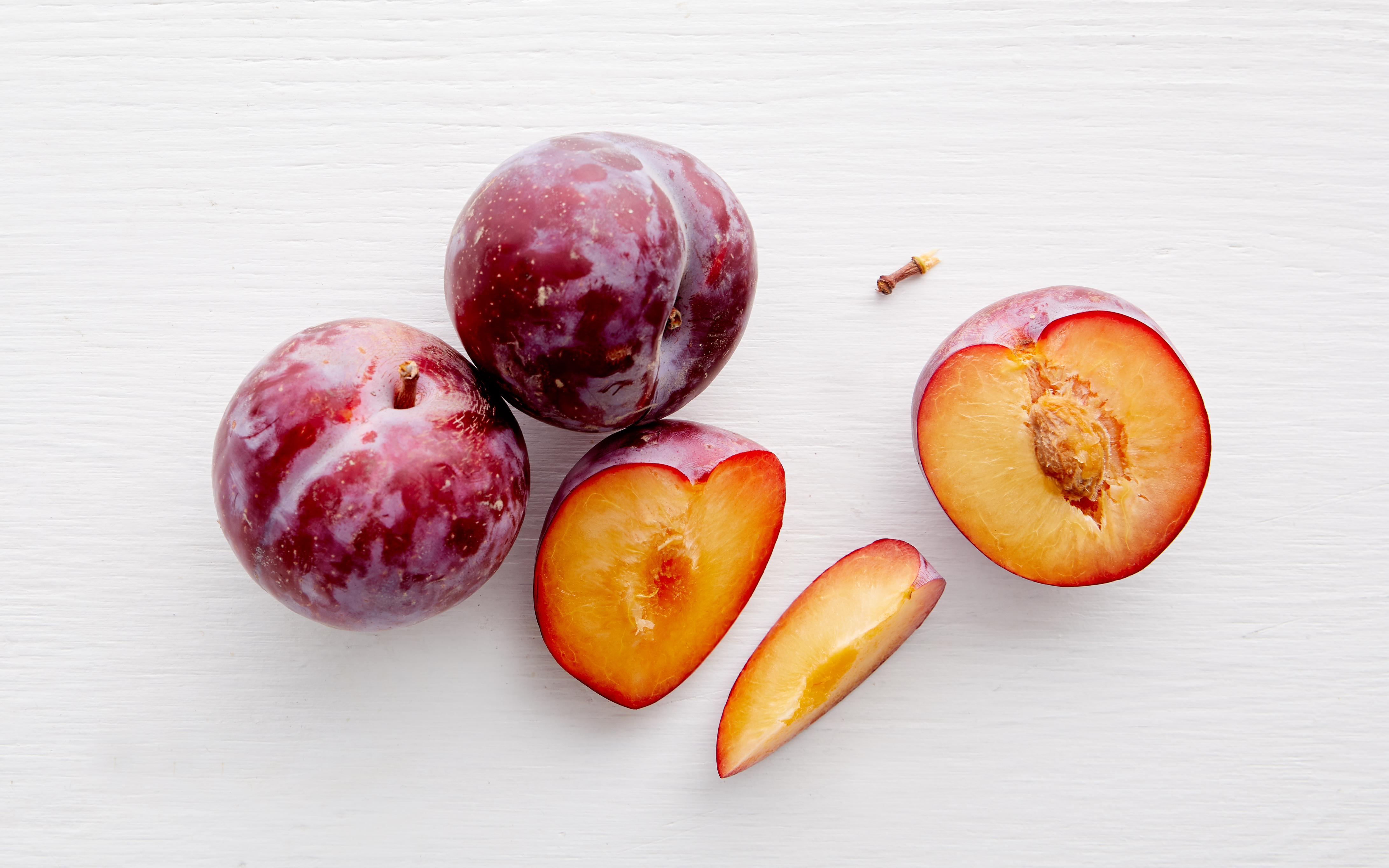 Organic Flavor King Pluots | 1 lb | Free Spirit Farm | Good Eggs
