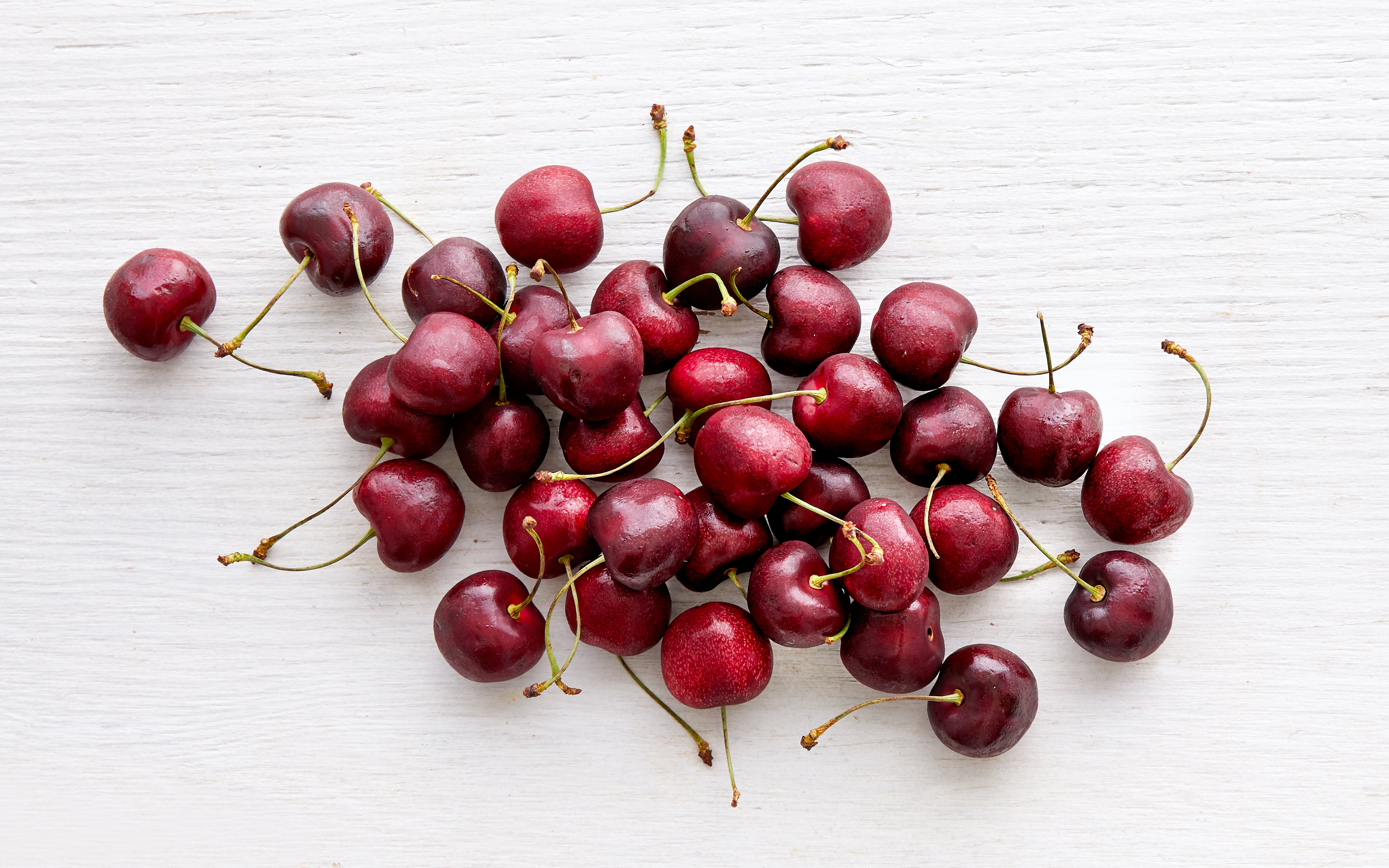 Organic Dark Sweet Cherries | 1 lb | From Our Farmers | Good Eggs