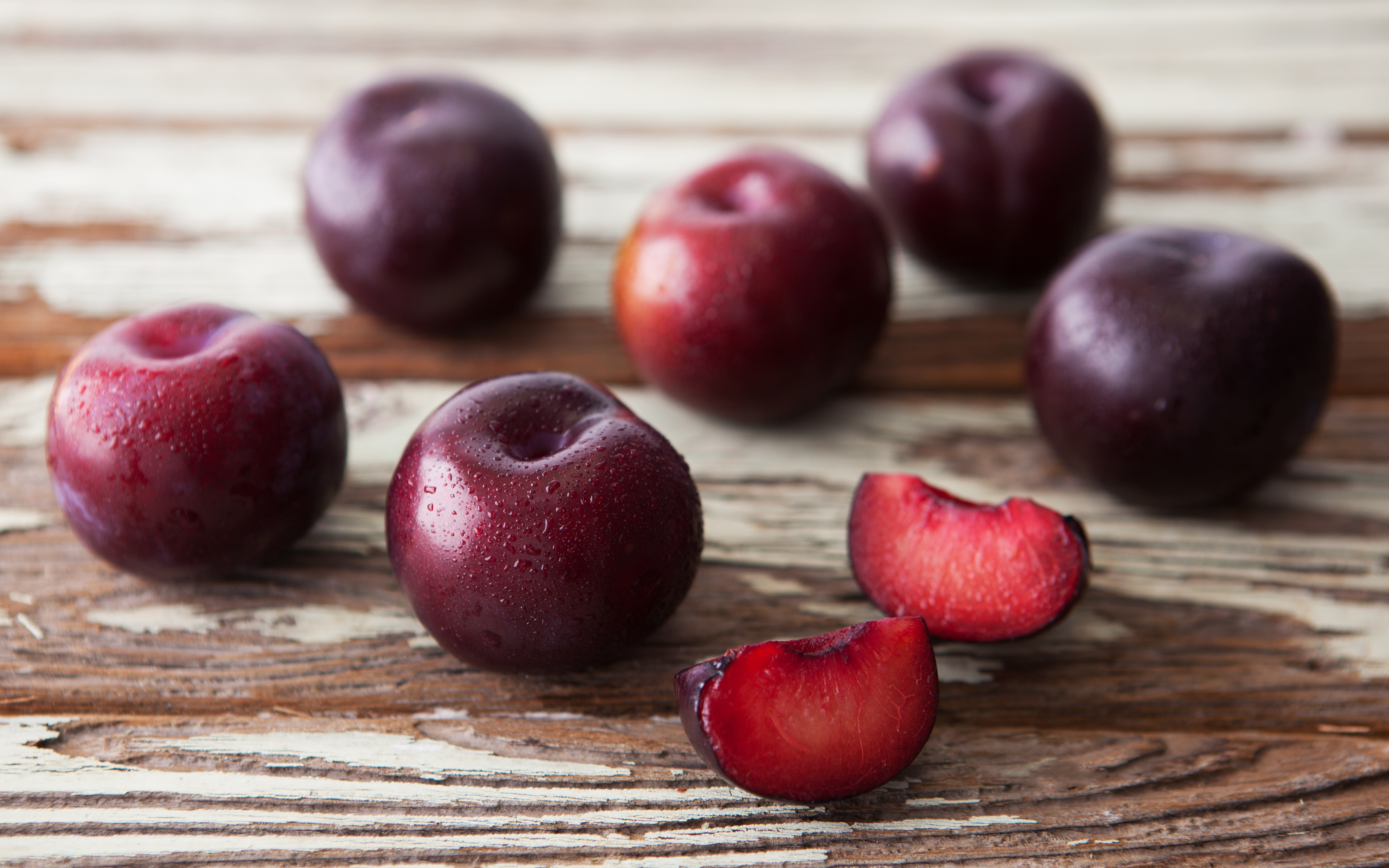 Westerner Red Plums | 1 lb | Galpin Family Farms | Good Eggs
