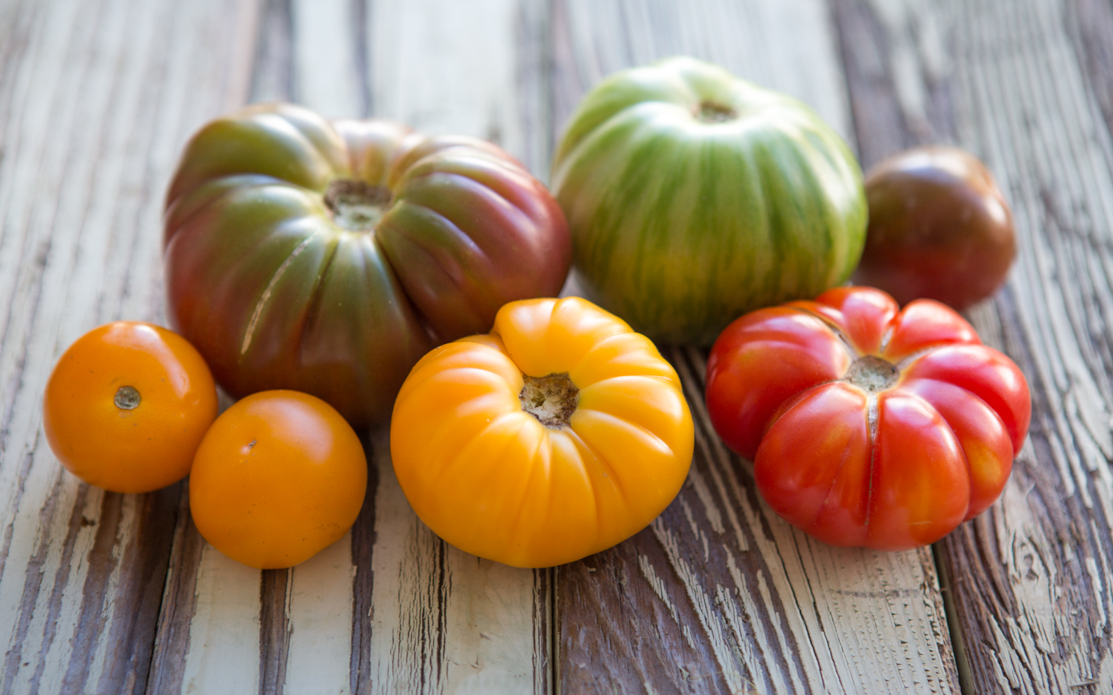 Organic Mixed Small Heirloom Tomatoes | 2 lb | Full Belly Farm | Good Eggs