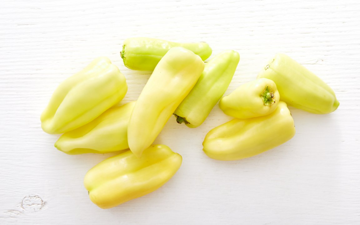 Organic Yellow Gypsy Peppers | 1 lb | Terra Firma Farm | Good Eggs