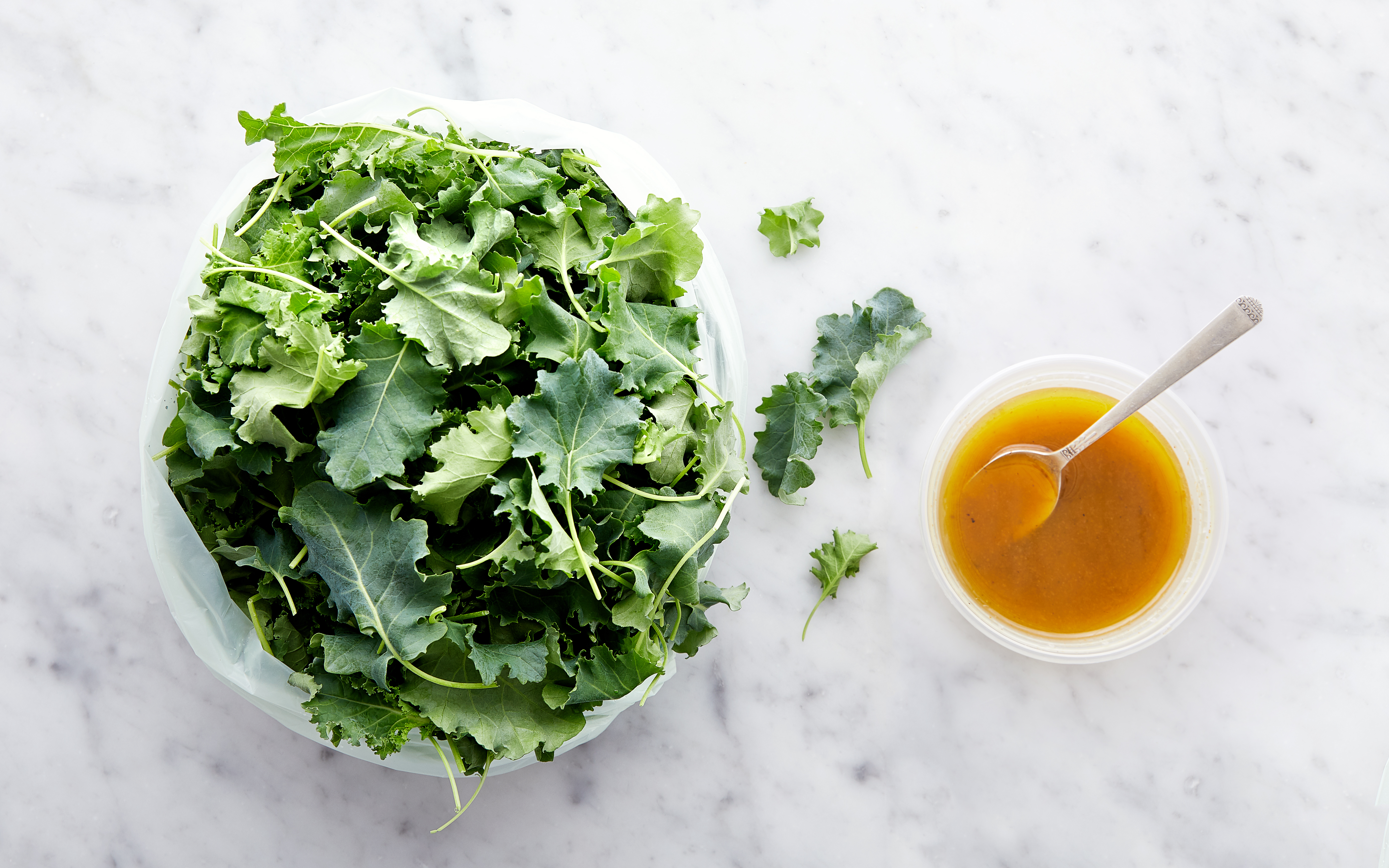 Pre-Washed Baby Kale with Roasted Scallion Vinaigrette | 3 servings ...