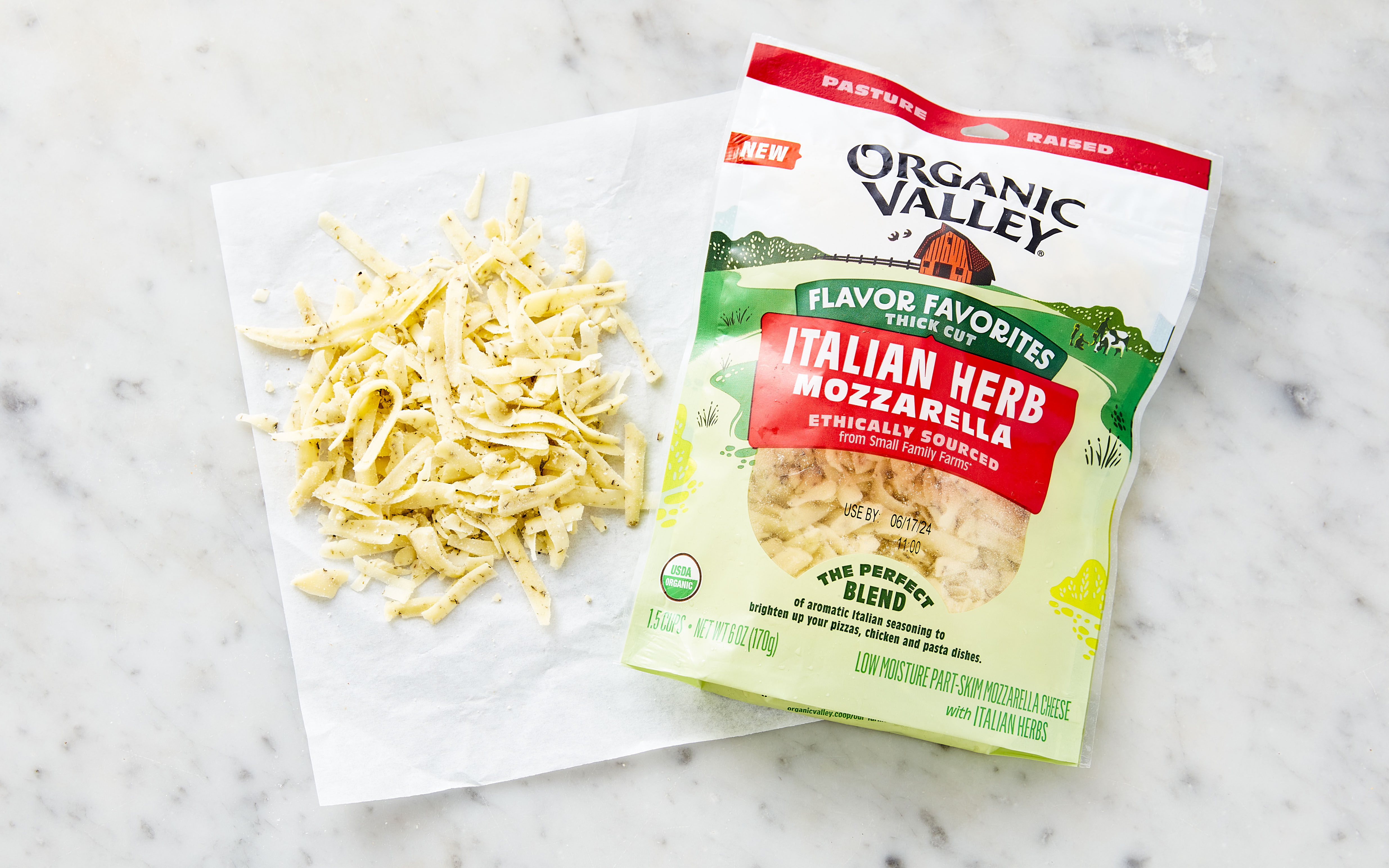Organic Thick Cut Shredded Italian Herb Mozzarella | 6 oz | Organic ...