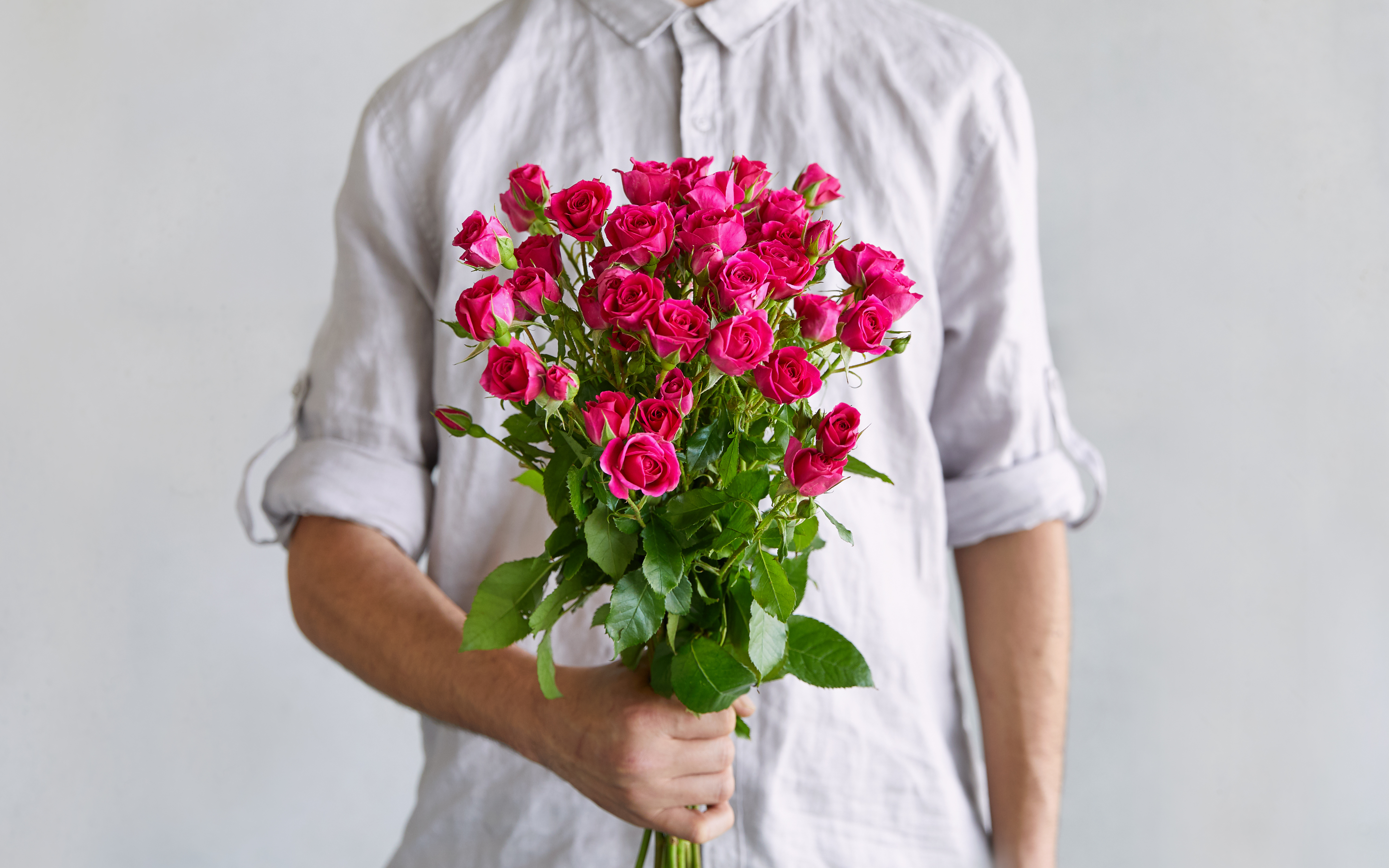Magenta Spray Roses | 1 bunch | California Pajarosa Floral | Good Eggs