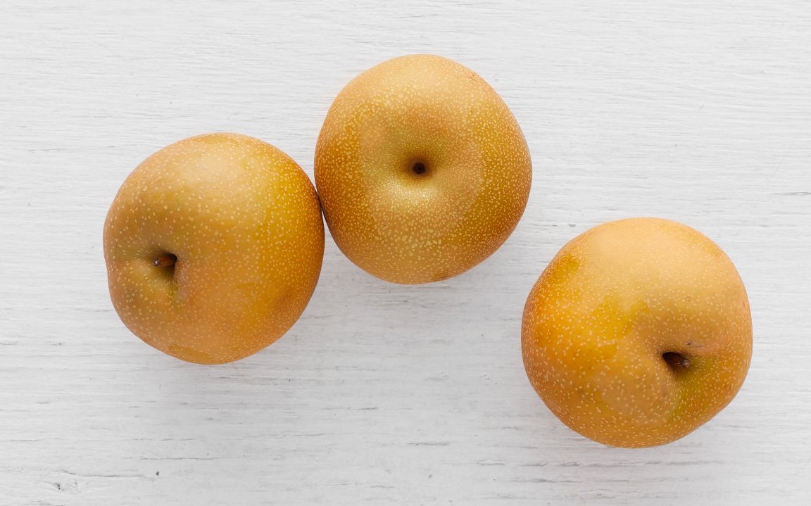 Organic Large Shinko Pears | 1 lb | Cliff McFarlin Family Farms | Good Eggs