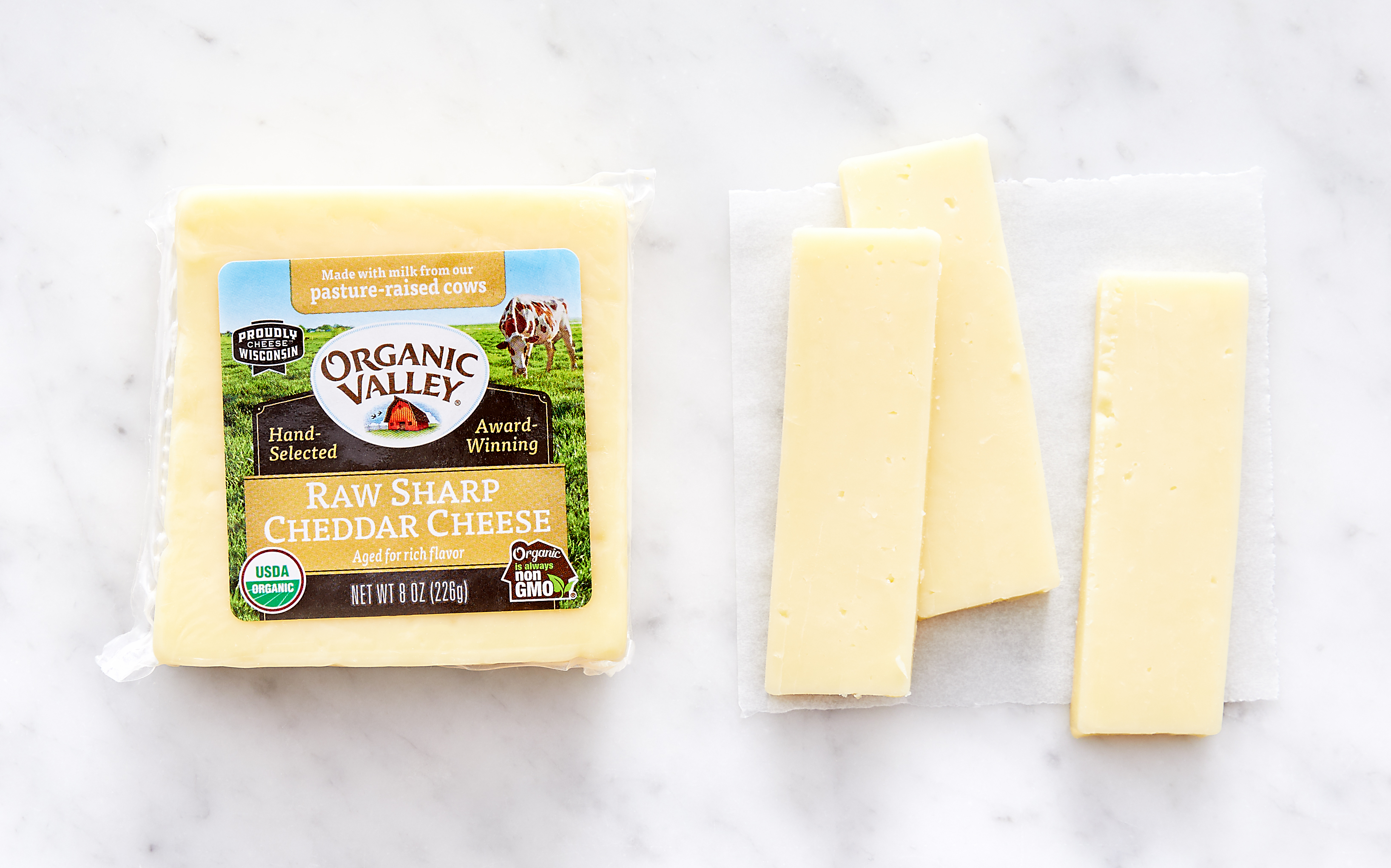 Organic Raw Sharp Cheddar Cheese | 8 oz | Organic Valley | Good Eggs